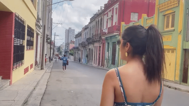 VOYAGE - CUBA destination 2022 on Make a GIF