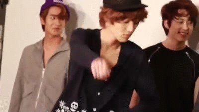 km on Make a GIF