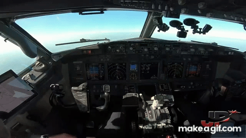 LOT🇵🇱 737-800 Warsaw Takeoff + Cockpit Preparations & Emergency ...