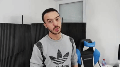 LES FRAGILES DU NET ! - BLÉDARD STORY #104 on Make a GIF