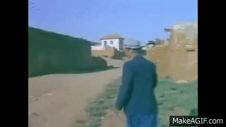 Sener Sen Kosusu... Cok Komik Ya on Make a GIF