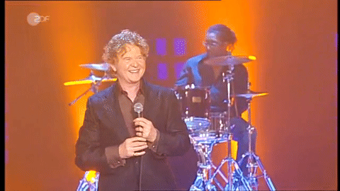 Simply Red Medley - live @ Wetten Dass? [HQ / 16:9] on Make a GIF