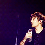 dearmrsawyer: Louis + blowing raspberries on Make a GIF