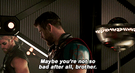 thorodinson:Thor (2011) // Thor: Ragnarok (2017) on Make a GIF