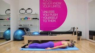 Try This Upper Back Exercise To Help Strengthen Your Scapular ...