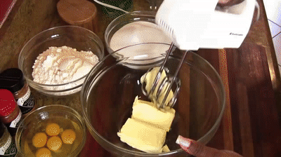 Homemade 7up Pound Cake Recipe- From Scratch |Cooking With Carolyn| on ...
