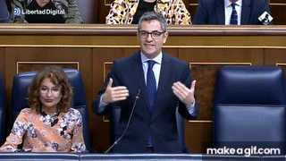 Las obscenidades de María Jesús Montero en su escaño abochornan a todo ...