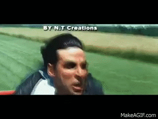 Akshay Kumar Greatest And Real Stunt In Bollywood Ever on Make a GIF
