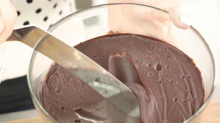 Chocolate Ganache Recipe - 3 Ways! Whipped, Poured and Spread Frosting ...