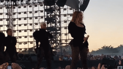 Beyoncé Intro Formation Sorry Live (The Formation World Tour) on Make a GIF