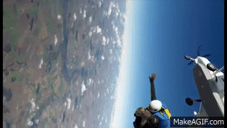 Saut en parachute - La chute on Make a GIF
