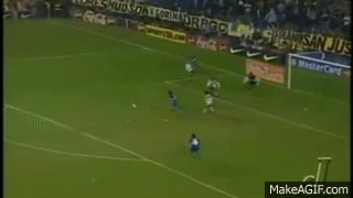 Martin Palermo | Gol a River | Libertadores 2000. on Make a GIF