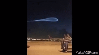MASSIVE BLUE UFO OVER LOS ANGELES on Make a GIF
