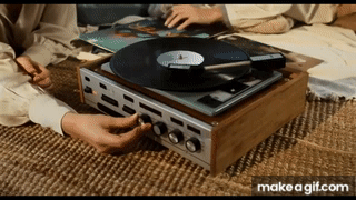 Pull Out Camera Movement on Make a GIF