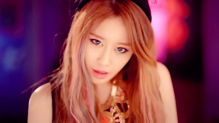 [MV] T-ARA N4(티아라 N4) _ Jeon Won Diary(전원일기) (Dance ver.) on Make a GIF