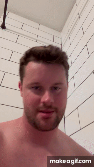 Coomer on Make a GIF