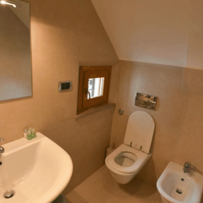 Affittasi stanza in appartamento con 6 camere da letto a Ponte San ...