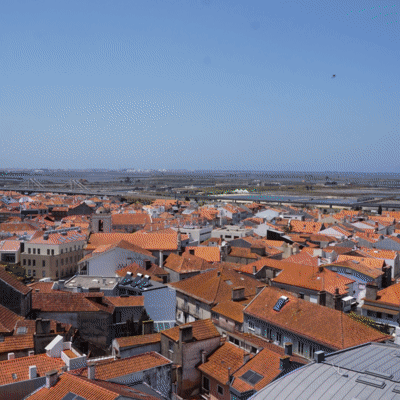 T4 Mobilado + Vistas + Garagem Dupla Fechada - Aveiro Centro on Make a GIF