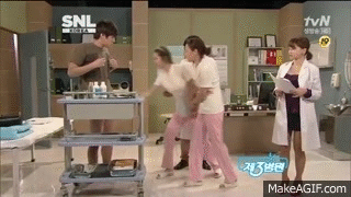 ★tvN SNL KOREA S3E02 120915 제3병원 고경표,신동엽 on Make a GIF