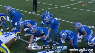 Detroit QB Kneel on Make a GIF