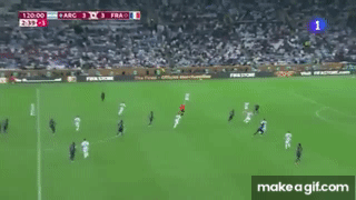 Emi martinez crucial last minute World Cup final save against france on ...
