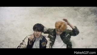 방탄소년단 'RUN' MV on Make a GIF