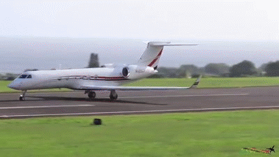 Gulfstream Departures !!! G4 and G5 @ St. Kitts Robert L. Bradshaw Int ...