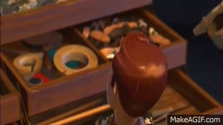 Toy Story 2 : cleaning Woody (English) on Make a GIF