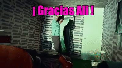 T2: TRAINSPOTTING 2 Renton Dancing (Final Scene) on Make a GIF