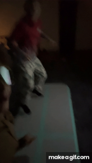 Eli Falling on Make a GIF