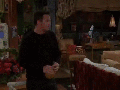 Friends- Chandler sings I will survive on Make a GIF