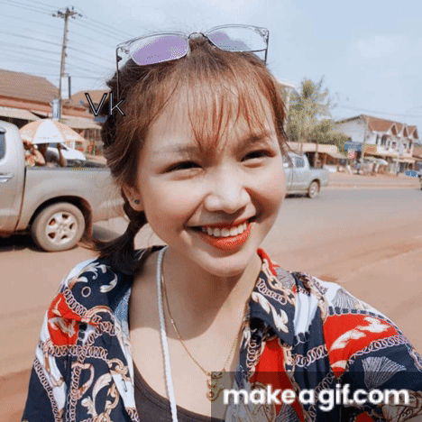 xu on Make a GIF