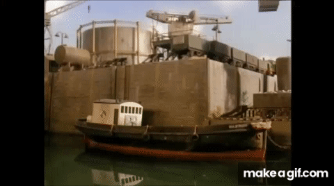 Special attraction crash on Make a GIF