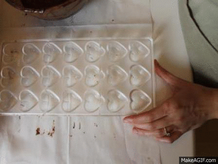 paint chocolate mould on Make a GIF