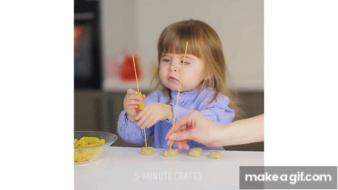 30 MUST-TRY FOOD HACKS AND CRAFTS on Make a GIF