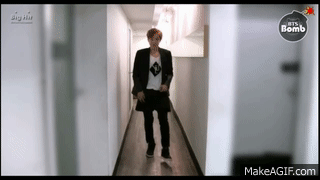 [STARCAST] BTS one night runaway! [방탄소년단, 한밤 중의 런웨이] on Make a GIF