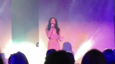 Conchita Wurst - "Believe" live in Berlin 03.03.2015 on Make a GIF