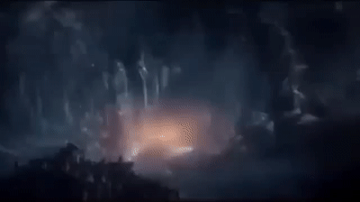 Smaug Attacks Laketown on Make a GIF