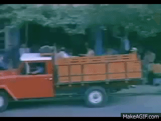 Kemal Sunal - Sen Gelme Ulan Ayı on Make a GIF