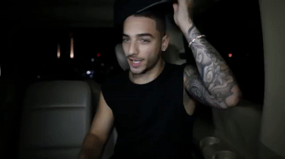 MALUMA en Buenos Aires / Wazza y Maluma Cap 4 on Make a GIF