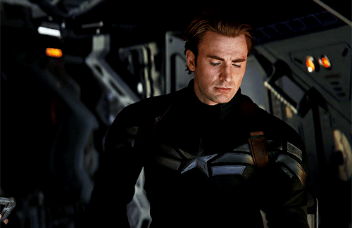 natasharomanovs:Steve Rogers in Avengers: Endgame (2019) on Make a GIF