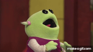 Nanalan airplane on Make a GIF