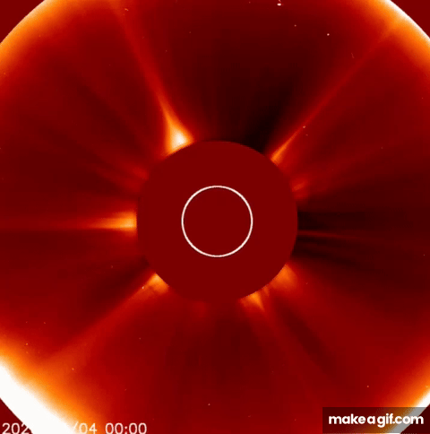3.7K views · 68 reactions | Comet MAPS seen on the SOHO C2 Coronagraph ...