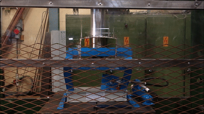Pressception (crushing hydraulic press with hydraulic press) on Make a GIF