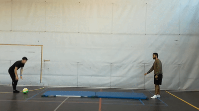 Reto habilidad mas voltereta on Make a GIF
