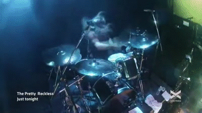 The Pretty Reckless - Goin' Down (Live In Argentina 2012) on Make a GIF