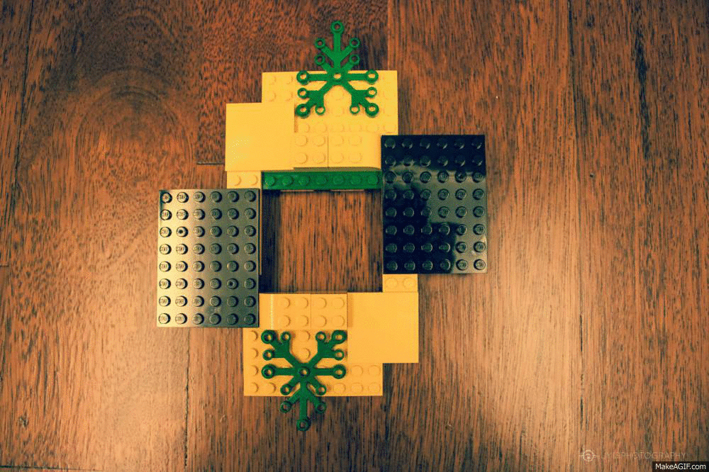 Jyi's Lego Clock on Make a GIF