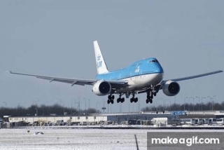 Twin 747 on Make a GIF