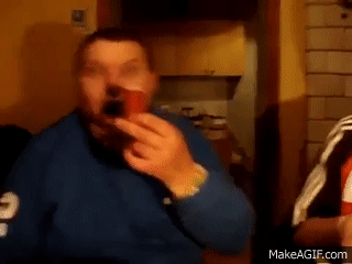 jemy już drugą godzinę kiełbasy on Make a GIF