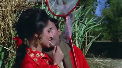 Shokhiyon Mein Ghola Jaye - Prem Pujari (1970) on Make a GIF